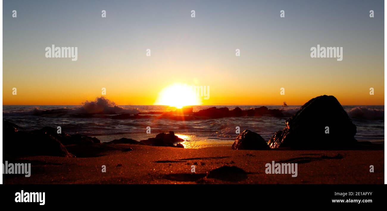 Pure sunsets hi-res stock photography and images - Alamy