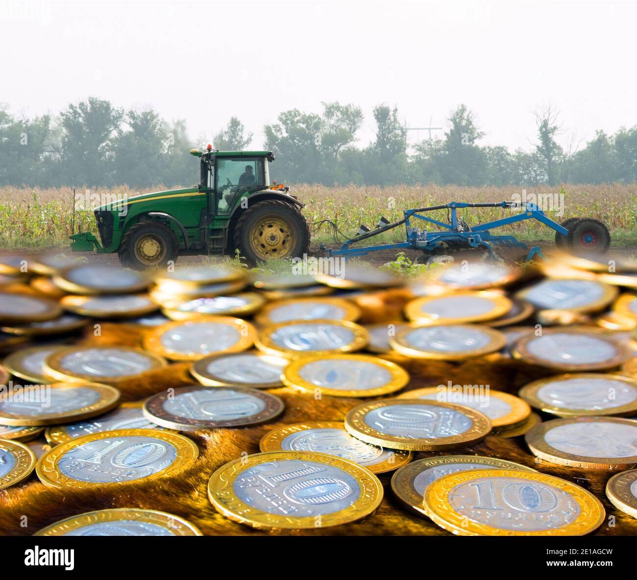 Collage on the theme of earning money in agriculture Stock Photo - Alamy