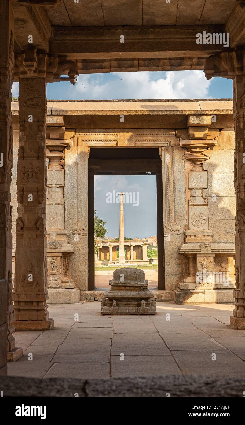 Karnataka flag hi-res stock photography and images - Alamy