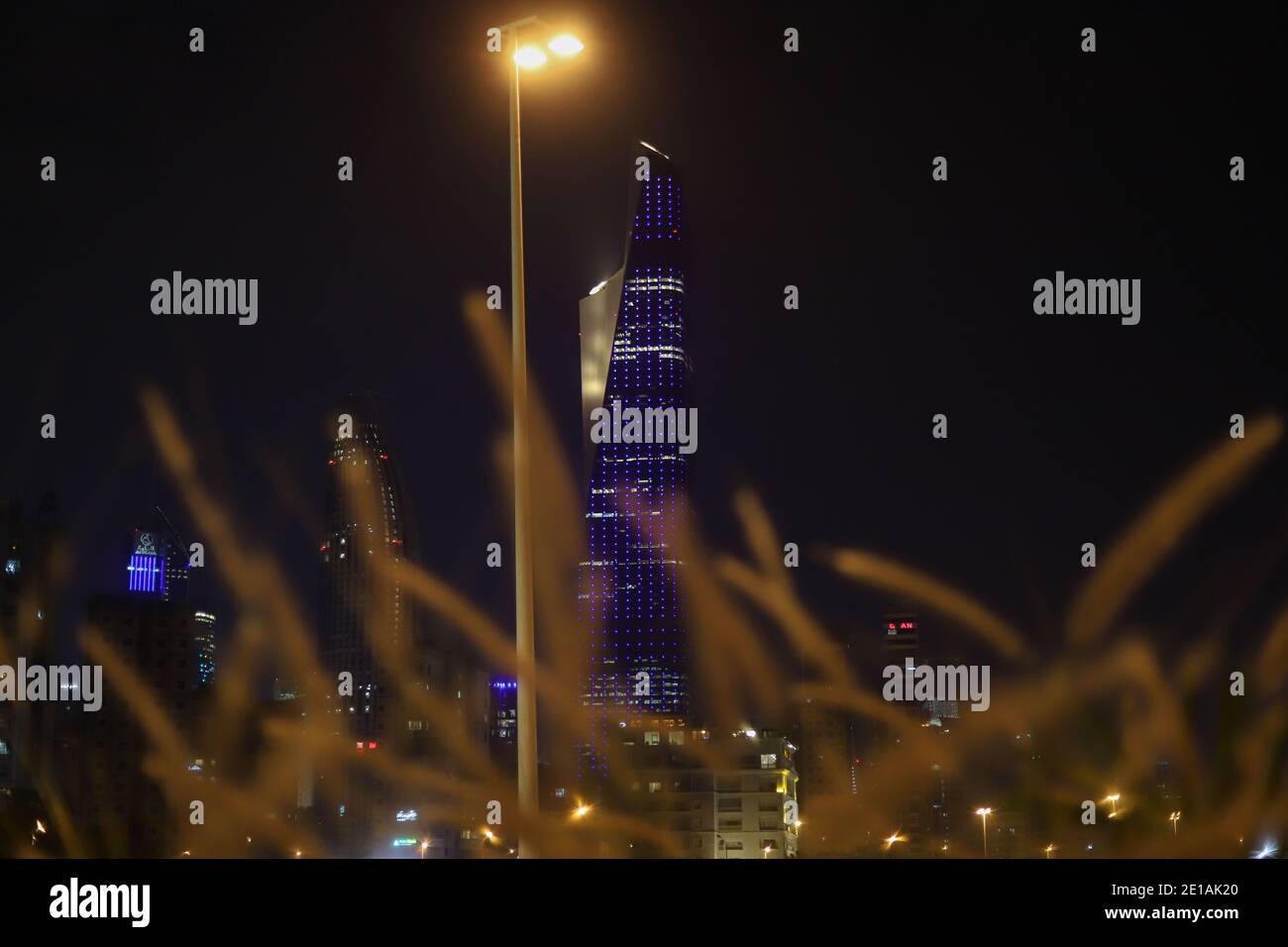 Street view in kuwait city hi-res stock photography and images - Alamy