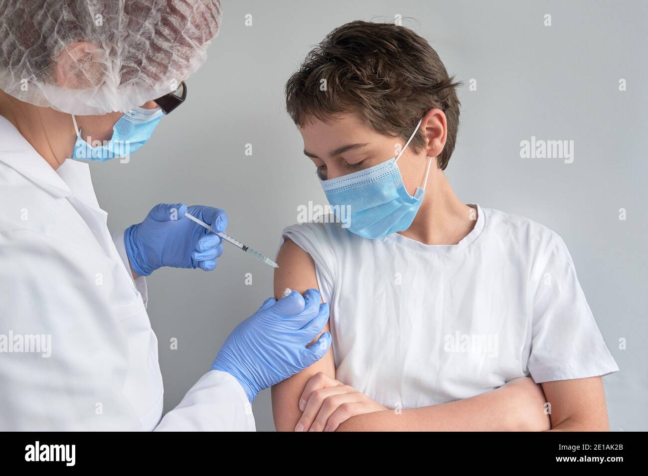 Tetanus virus hi-res stock photography and images - Alamy