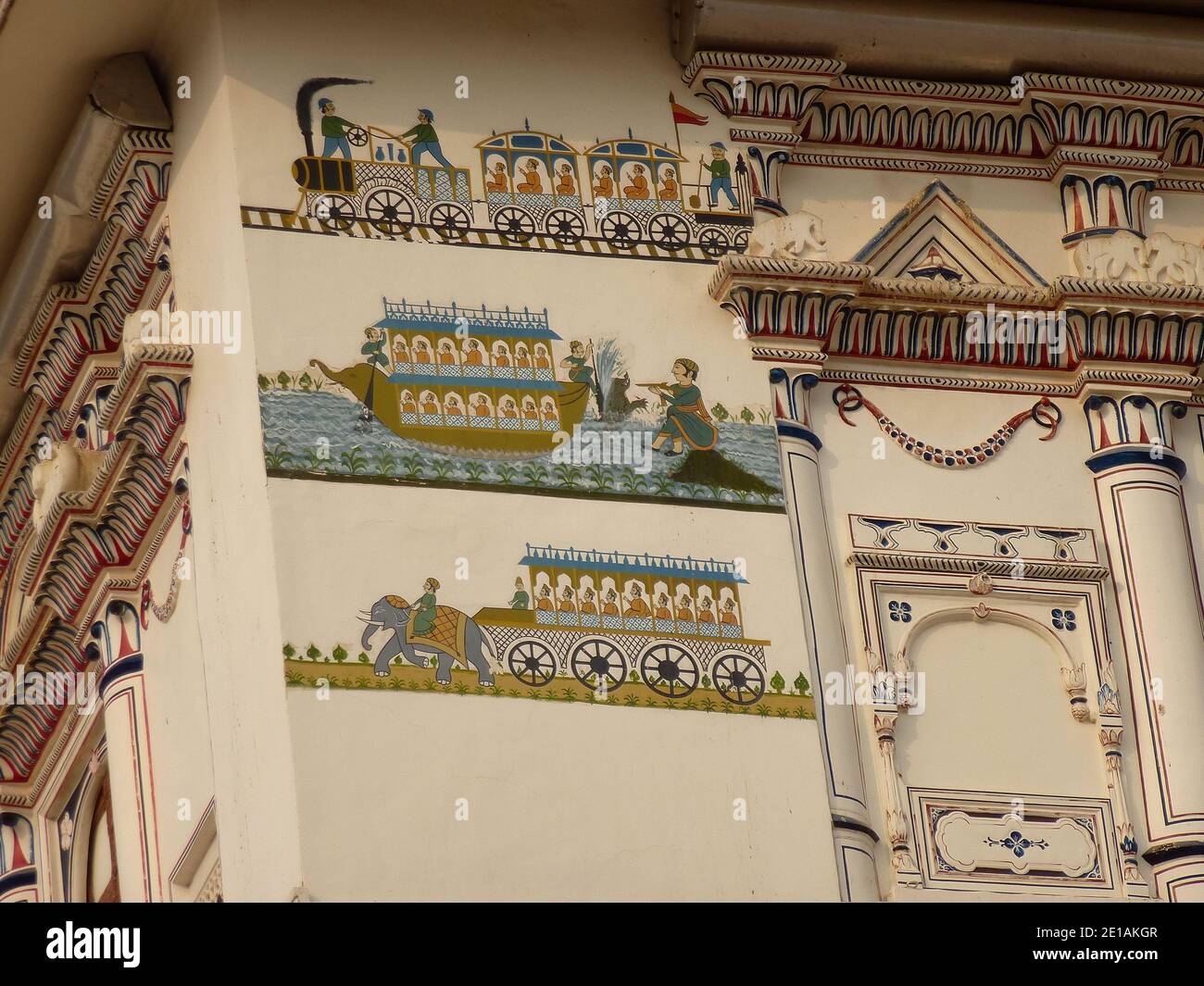 Wall paintings at Junagarh fort in Bikaner, Rajasthan Stock Photo - Alamy