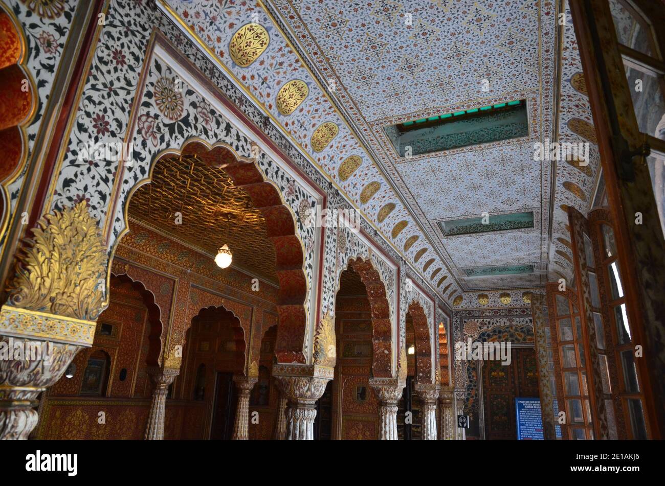 Passage inside of Junagarh fort in Bikaner, Rajasthan Stock Photo - Alamy
