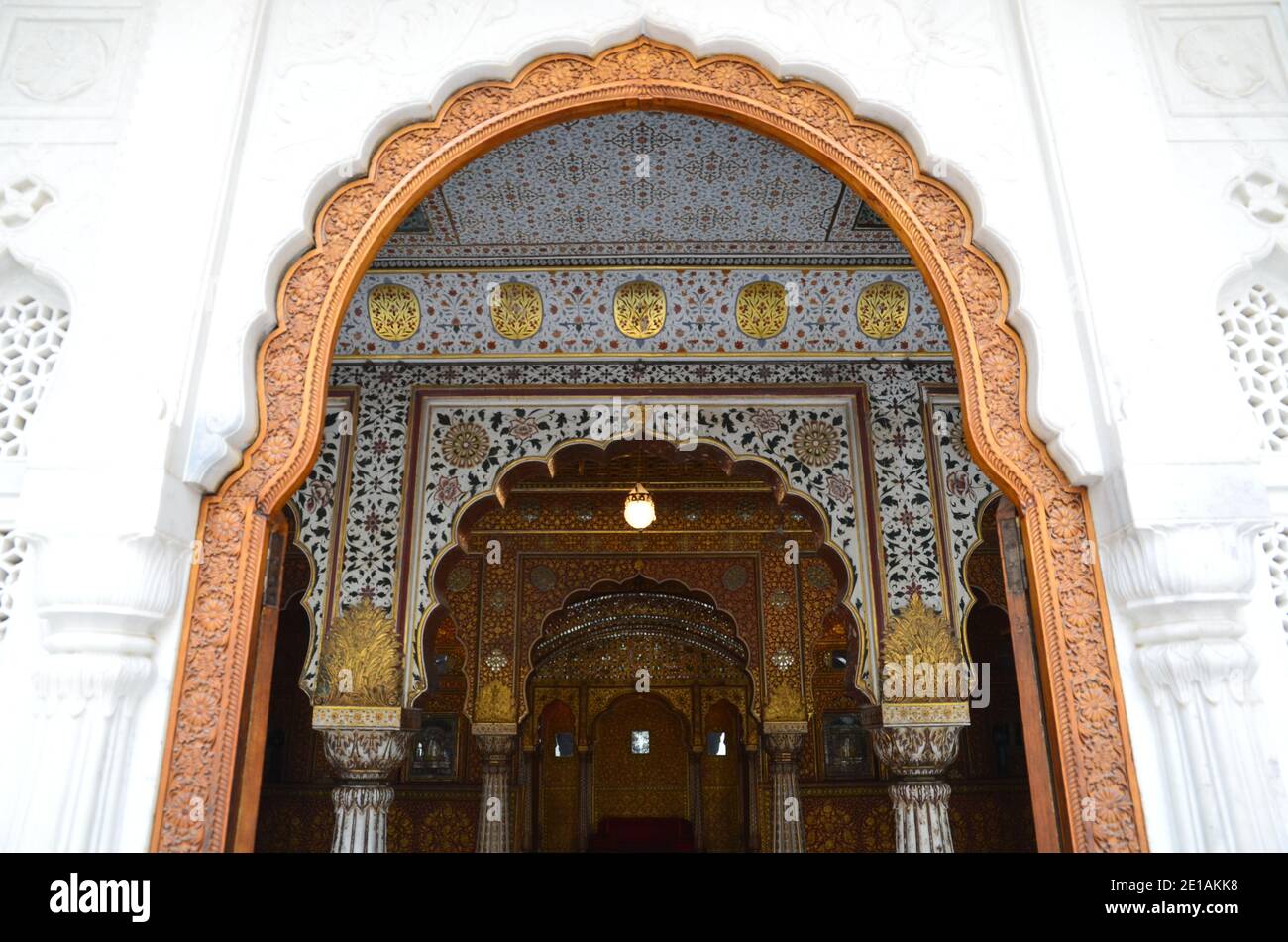 Beautiful archway at Junagarh fort in Bikaner, Rajasthan Stock Photo ...