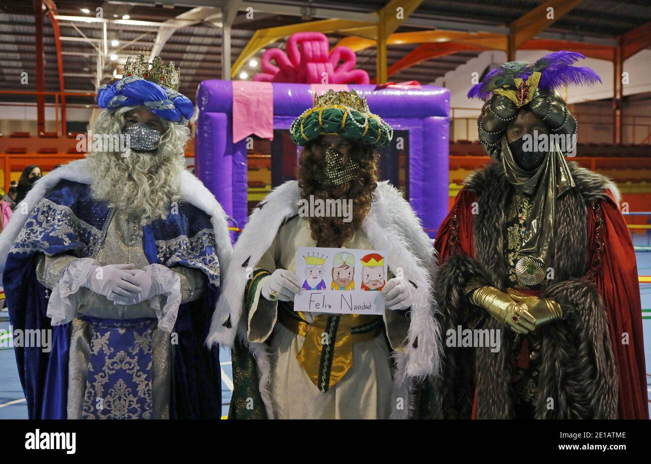 Three kings child drawing hi-res stock photography and images - Alamy