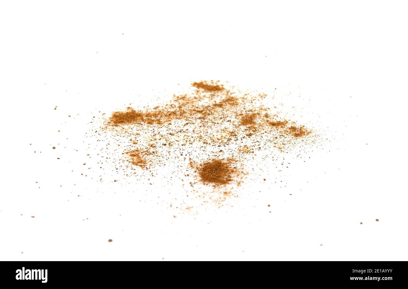 cinnamon powder isolated on a white background Stock Photo - Alamy