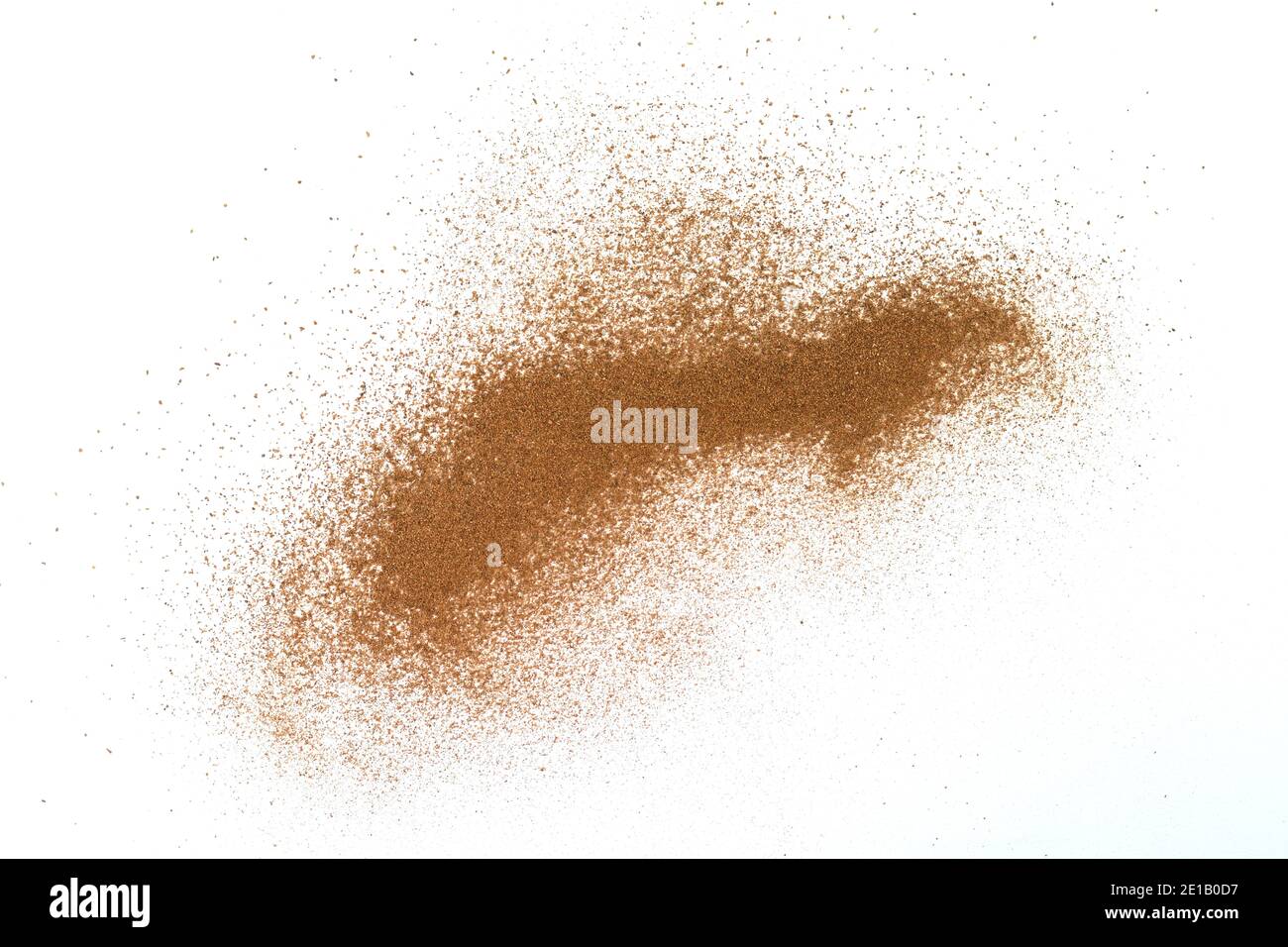 cinnamon powder isolated on a white background Stock Photo - Alamy