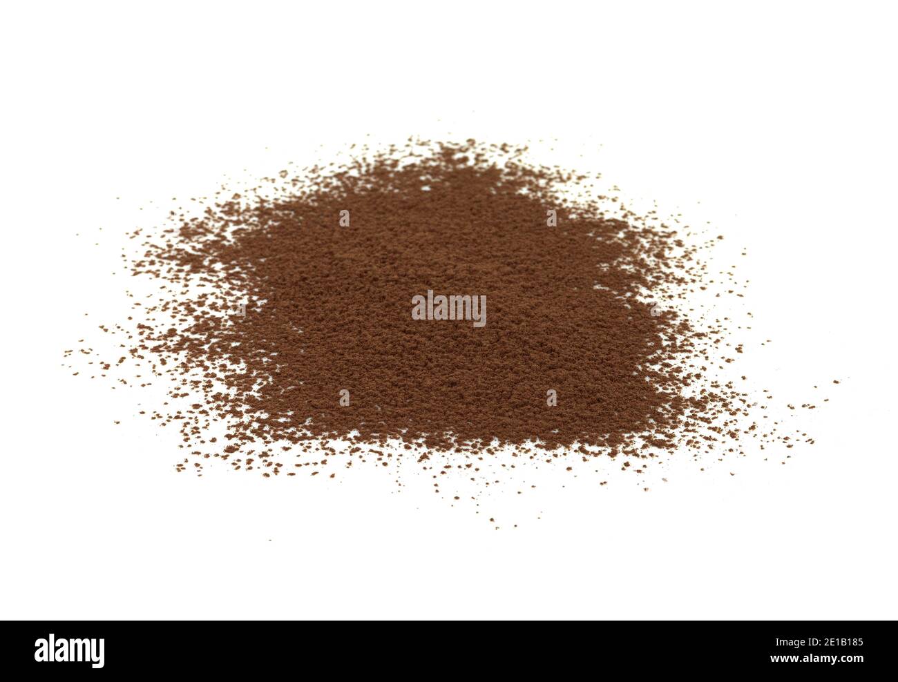 Pile cocoa powder isolated on white background Stock Photo - Alamy