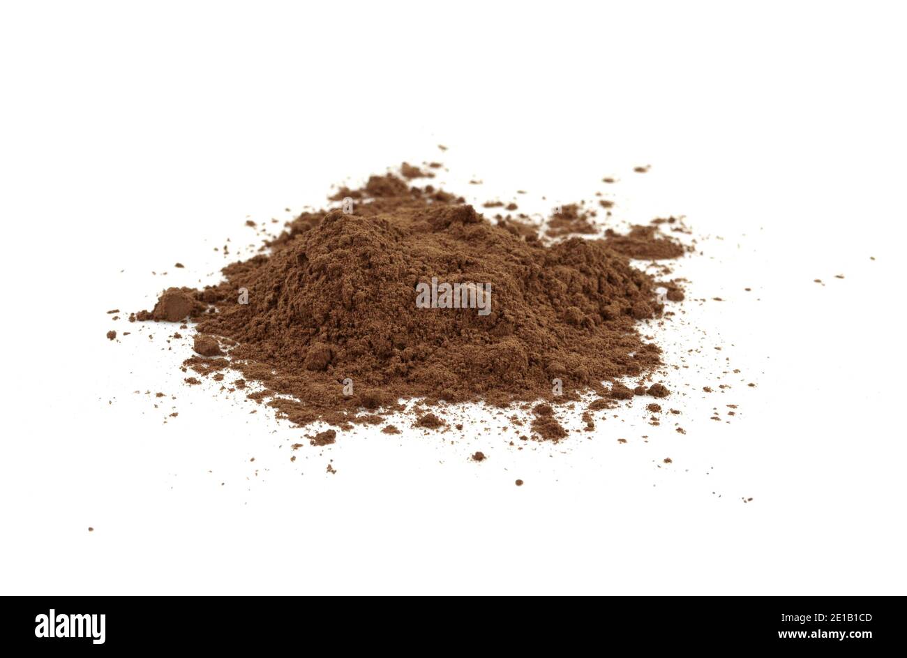 Pile cocoa powder isolated on white background Stock Photo - Alamy