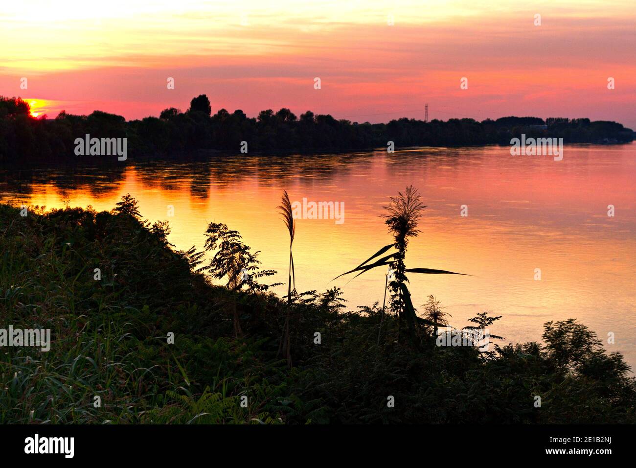 Italy lombardy po river hi-res stock photography and images - Alamy