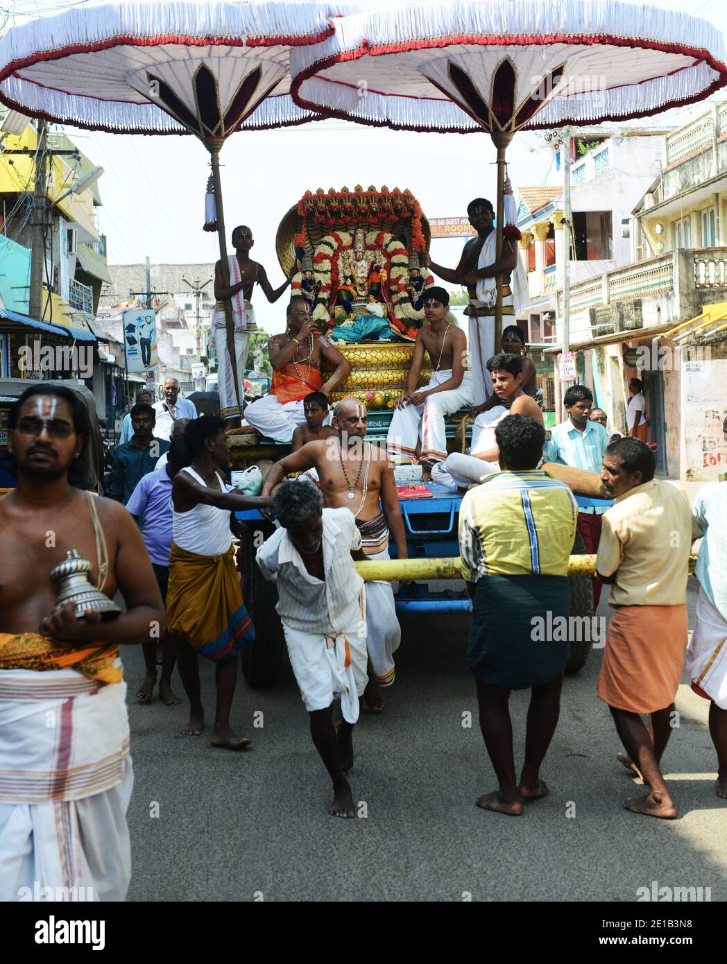 Sthalasayana Peruma temple car procession in the streets of ...