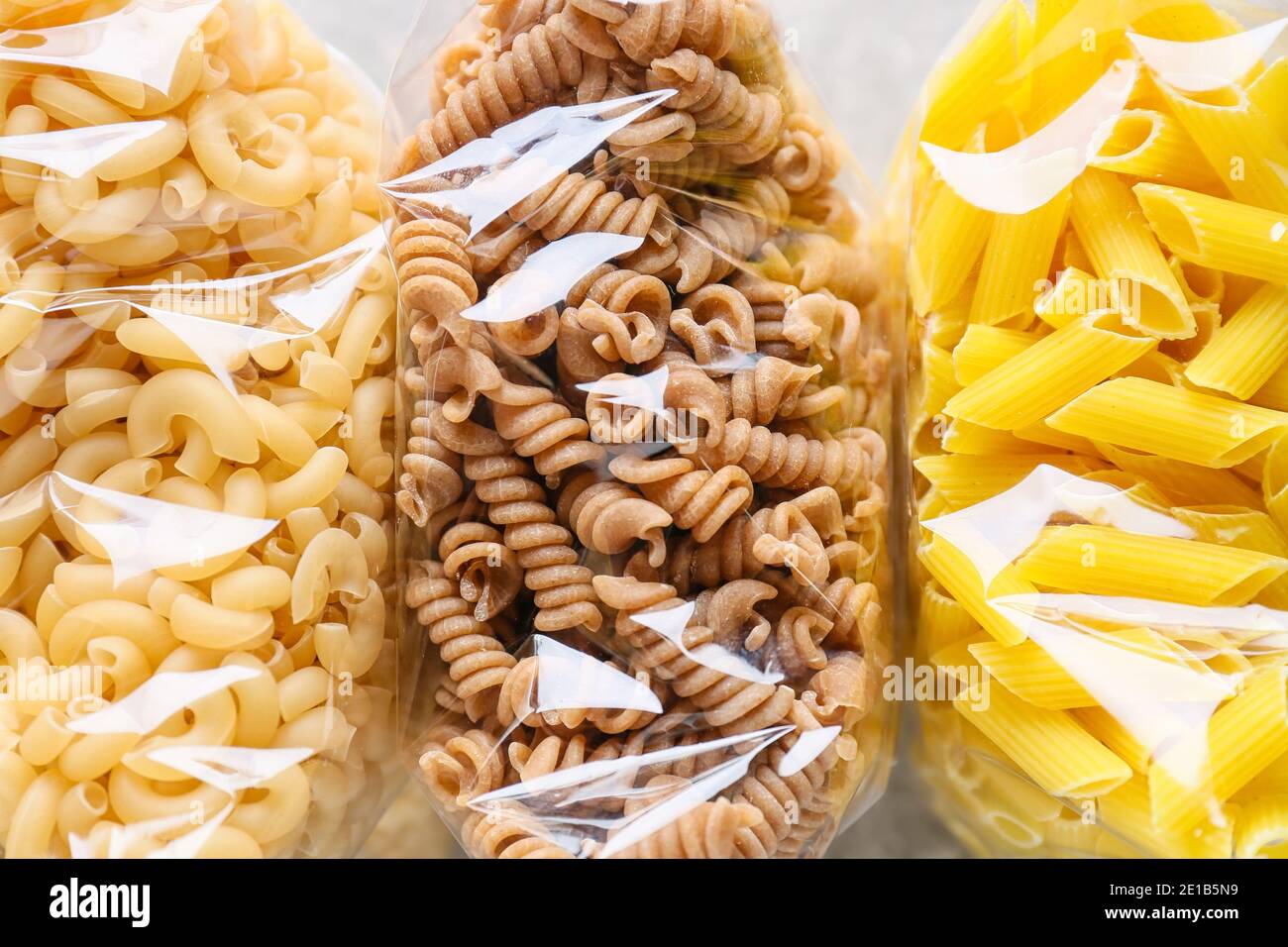 Fusilli pasta pack hi-res stock photography and images - Alamy
