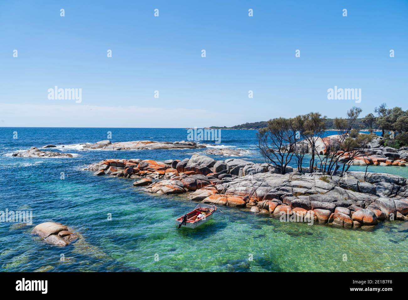 Binalong bay boat hi-res stock photography and images - Alamy