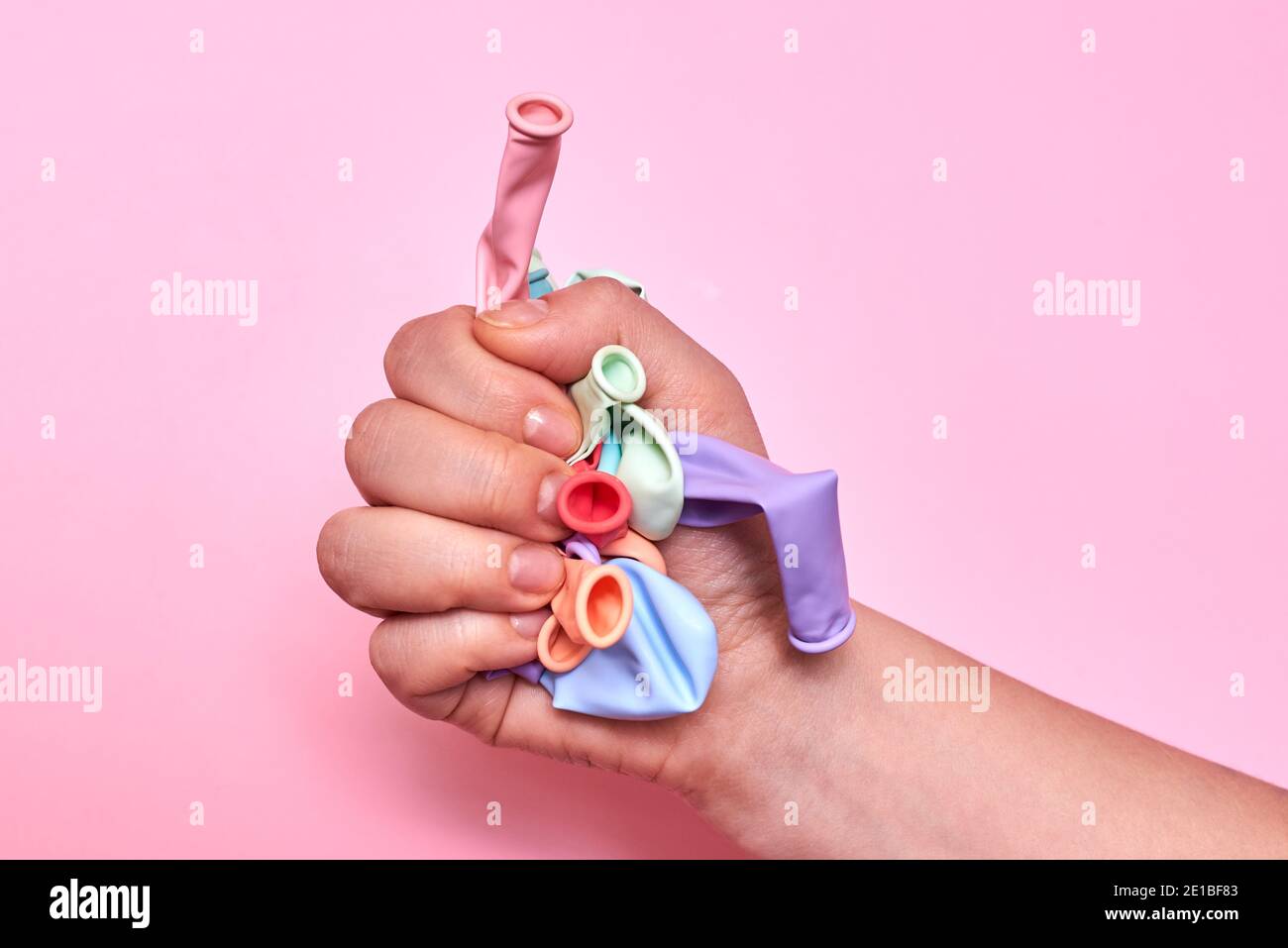 Inflated deflated balloon hi-res stock photography and images - Alamy