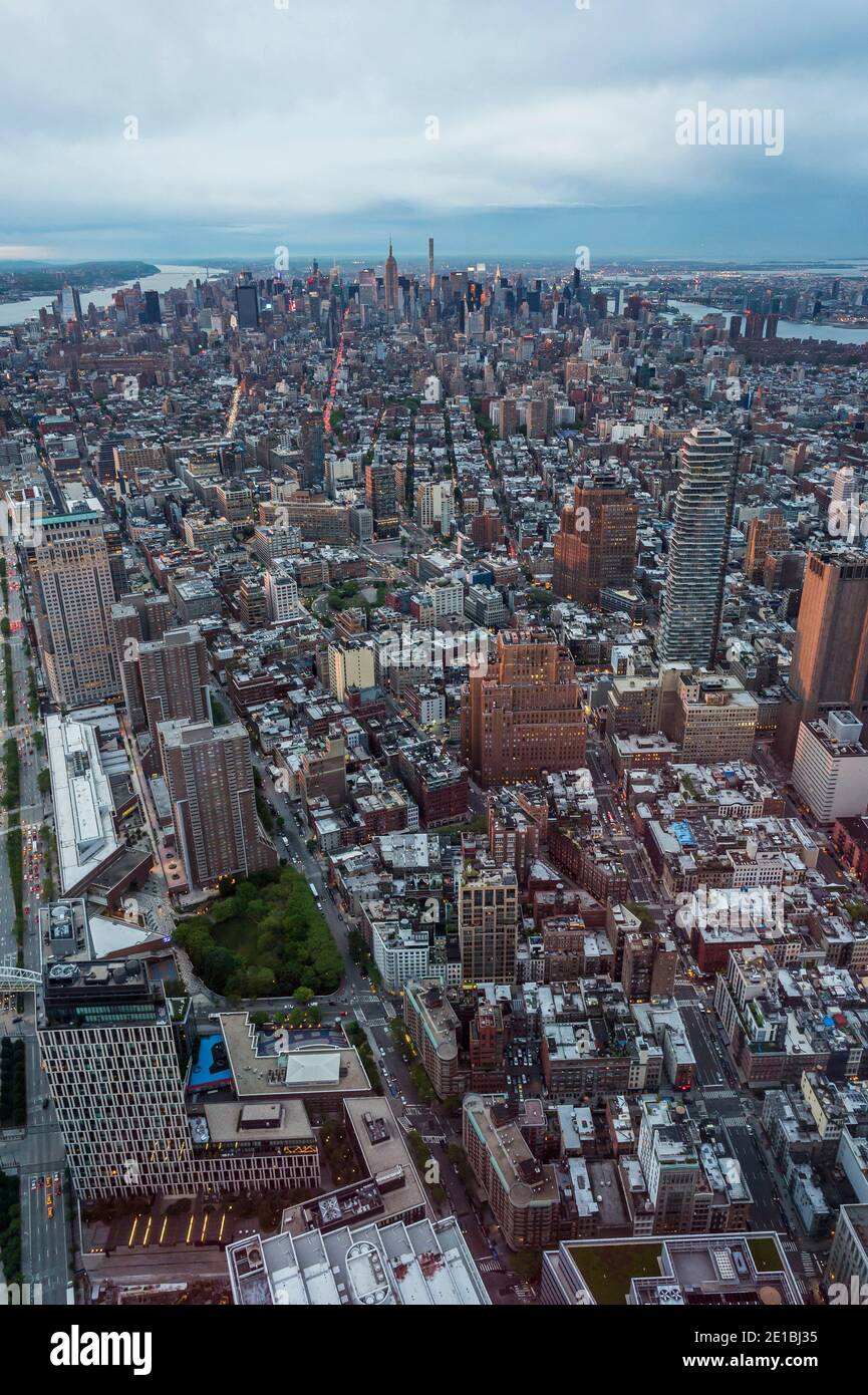 USA, New York City: overview of Manhattan in the evening from the One ...