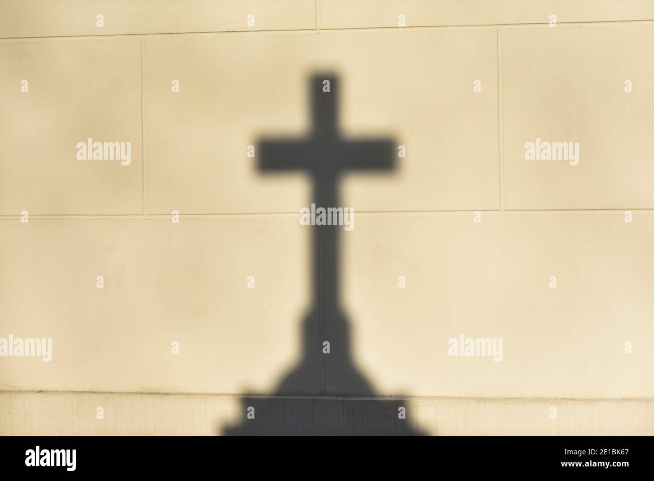Shadow catholic cross silhouette hi-res stock photography and images ...