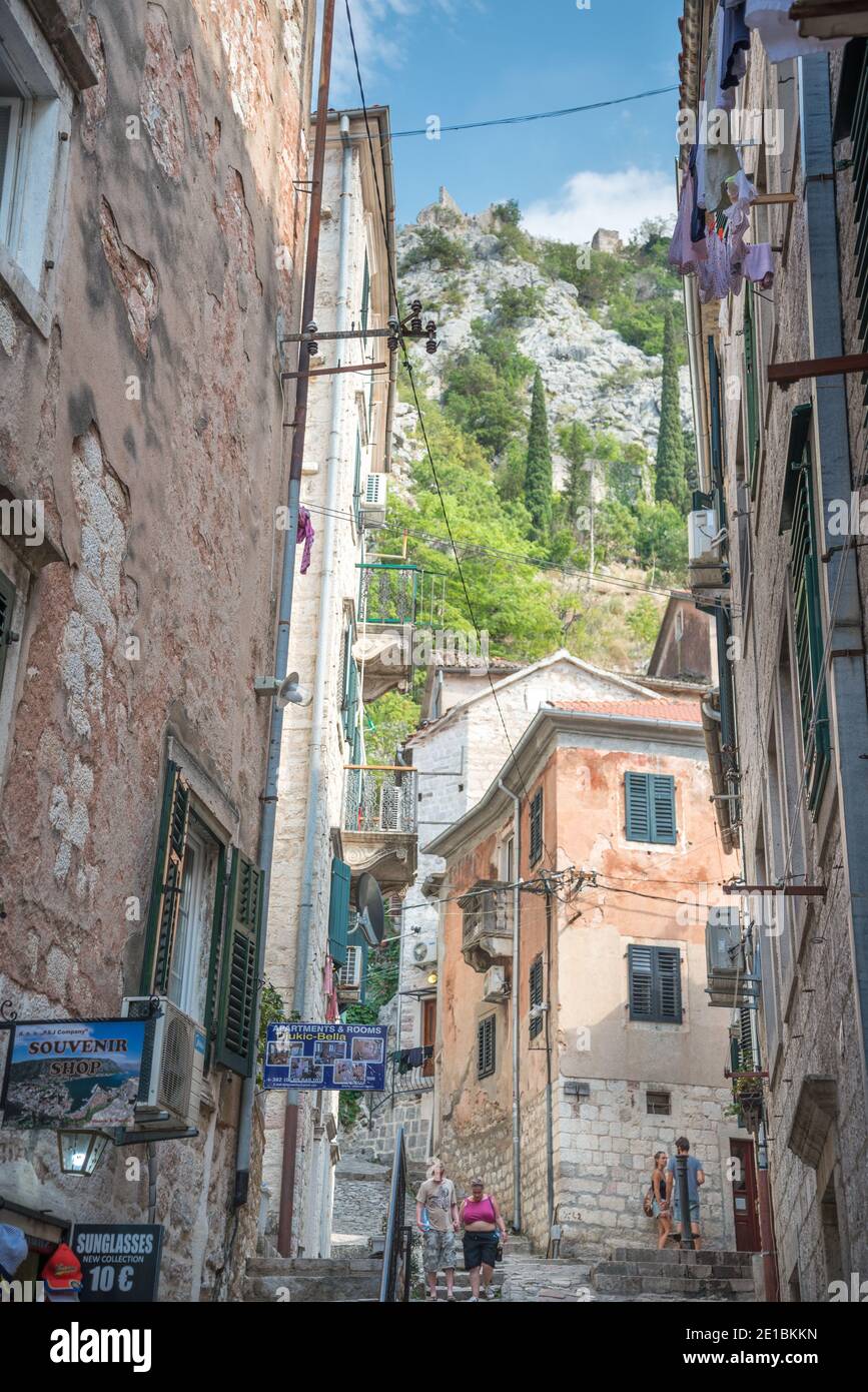 Winding street in medieval town hi-res stock photography and images - Alamy