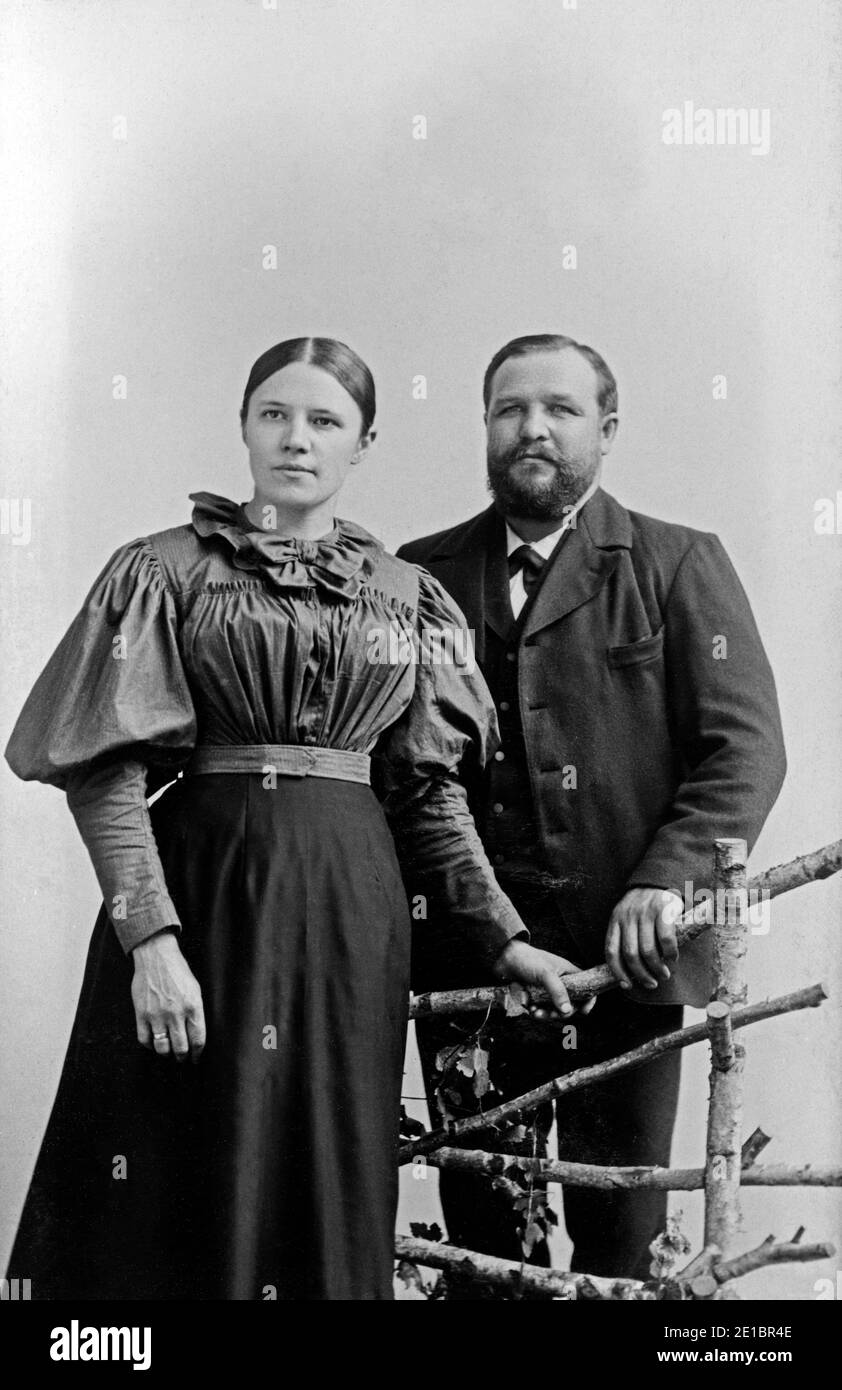 19th century couple hi-res stock photography and images - Alamy
