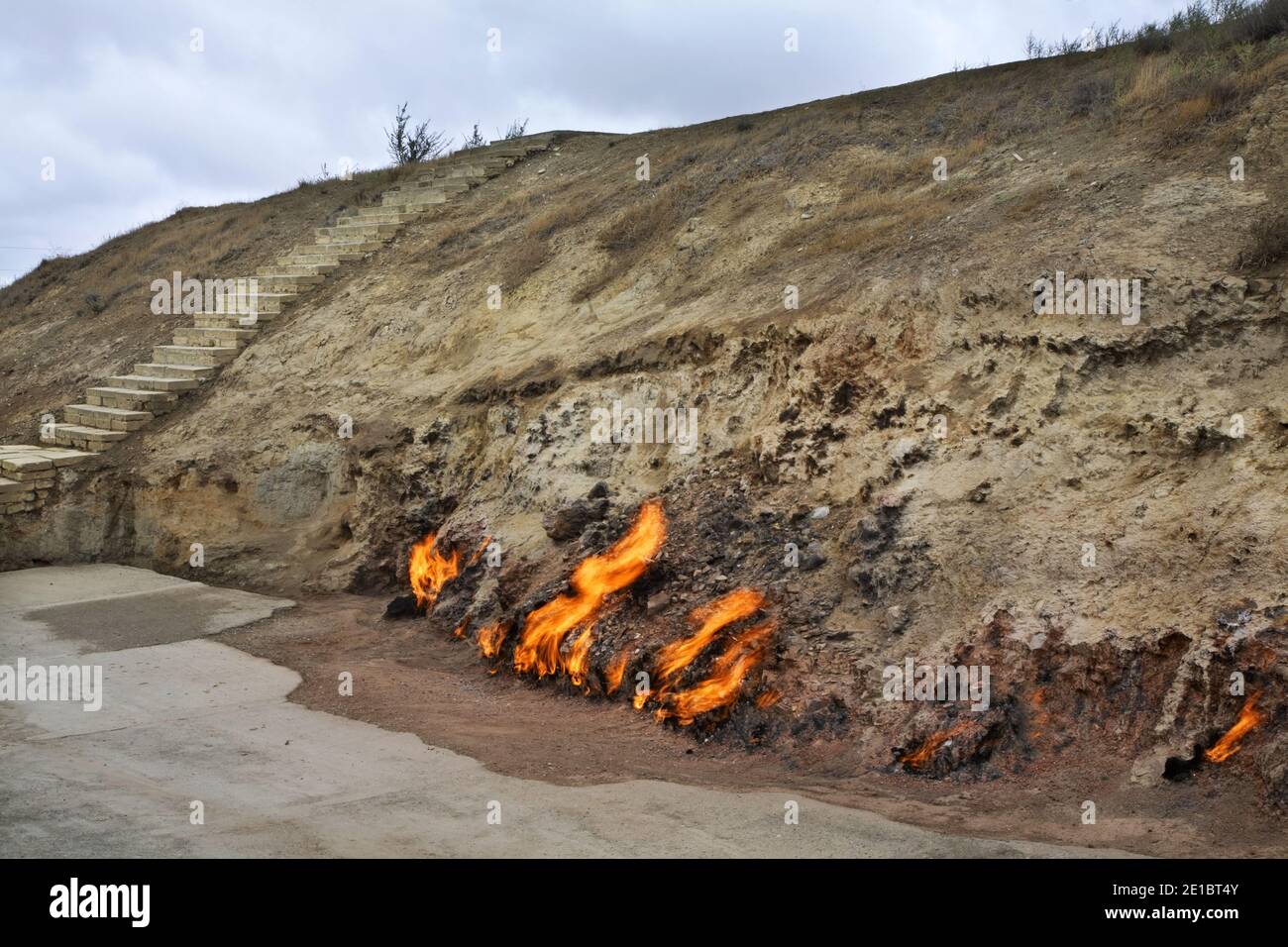 Burning mountain in Yanar Dag near Baku. Azerbaijan Stock Photo - Alamy