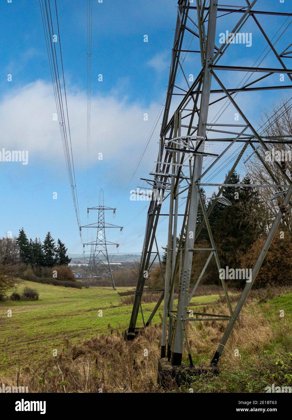 Leighton buzzard pylons hi-res stock photography and images - Alamy