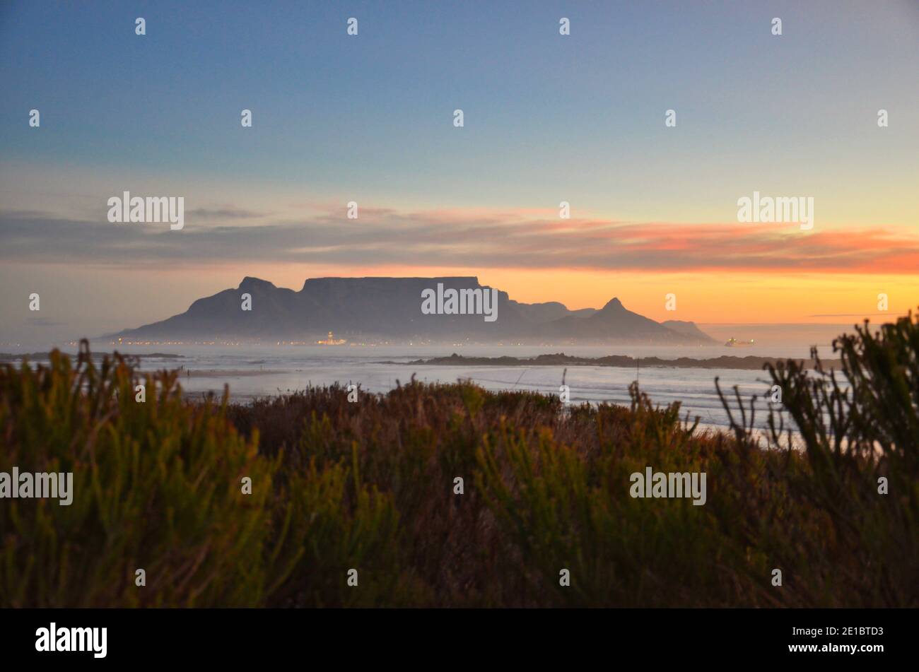 Mountan view hi-res stock photography and images - Alamy