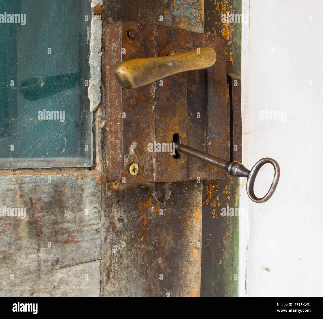 Big key hi-res stock photography and images - Alamy