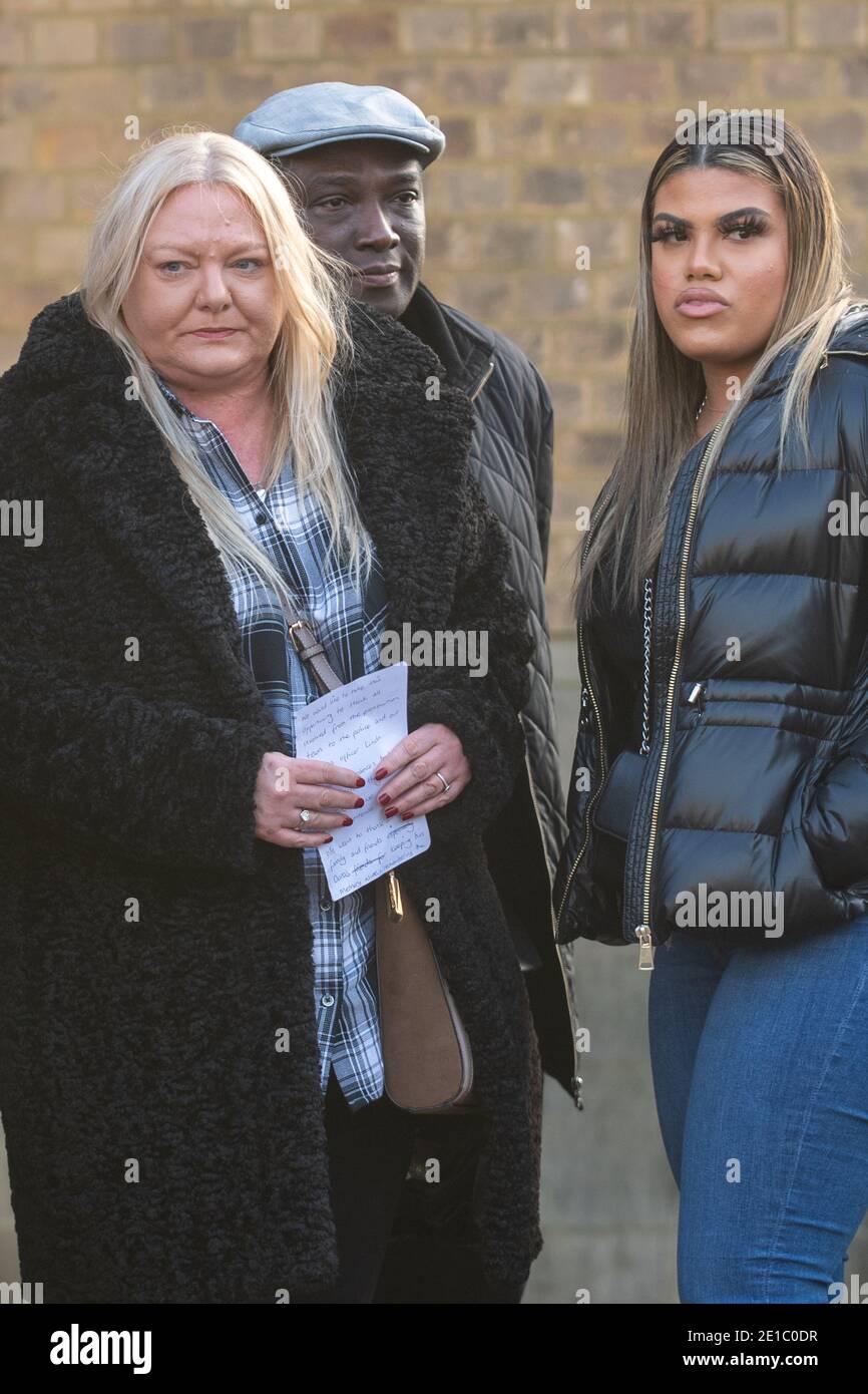 Dom Ansah's mother Tracey, dad Dominic and sister Holly, outside Luton ...