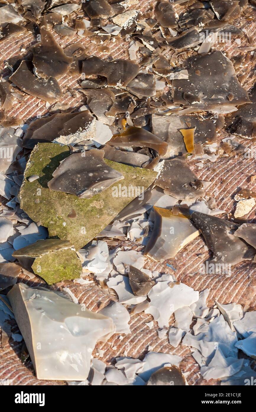 Flint knapping hi-res stock photography and images - Alamy