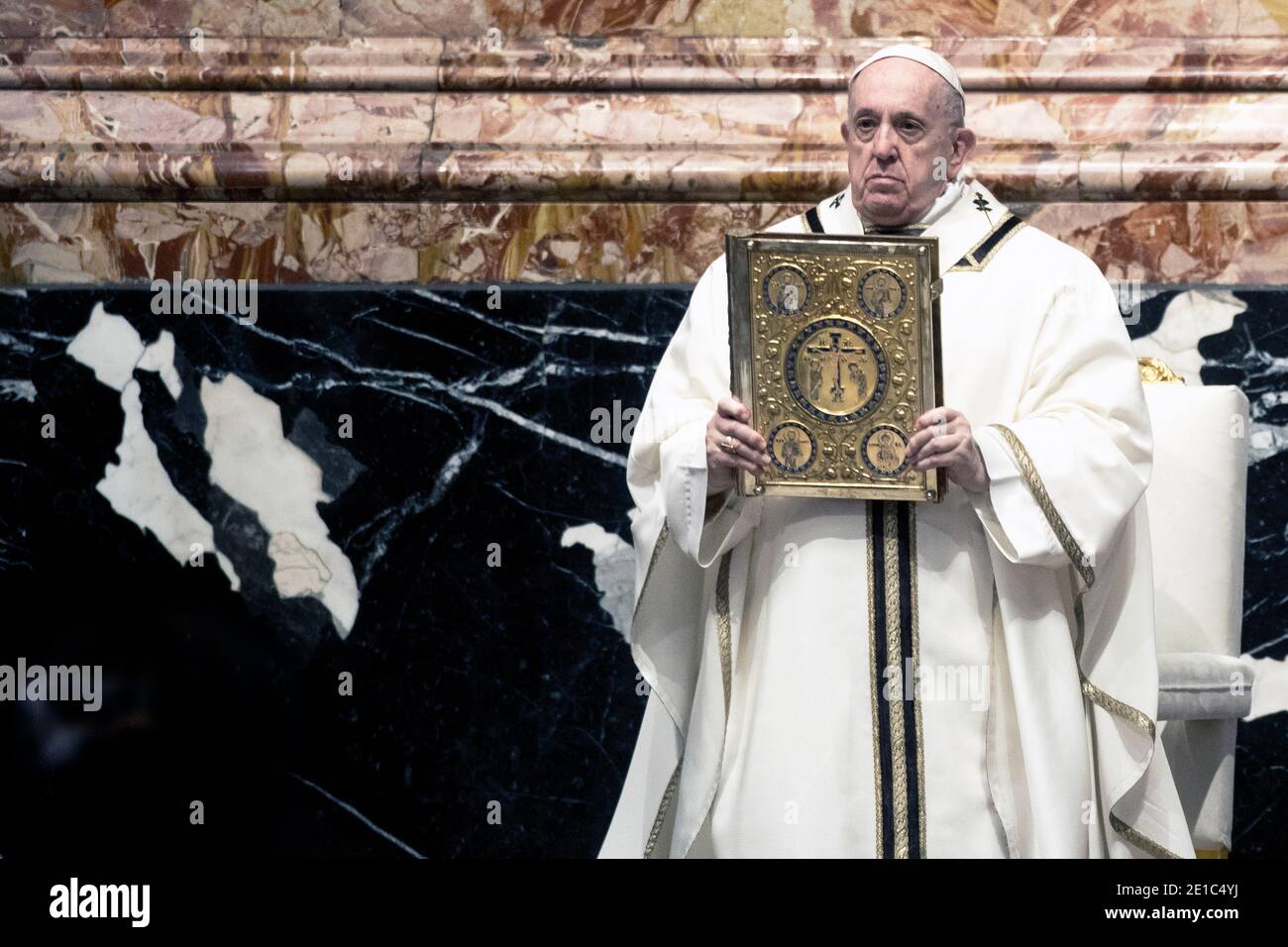 Vatican. 06th Jan, 2021. January 6, 2021 : Pope Francis celebrates the ...