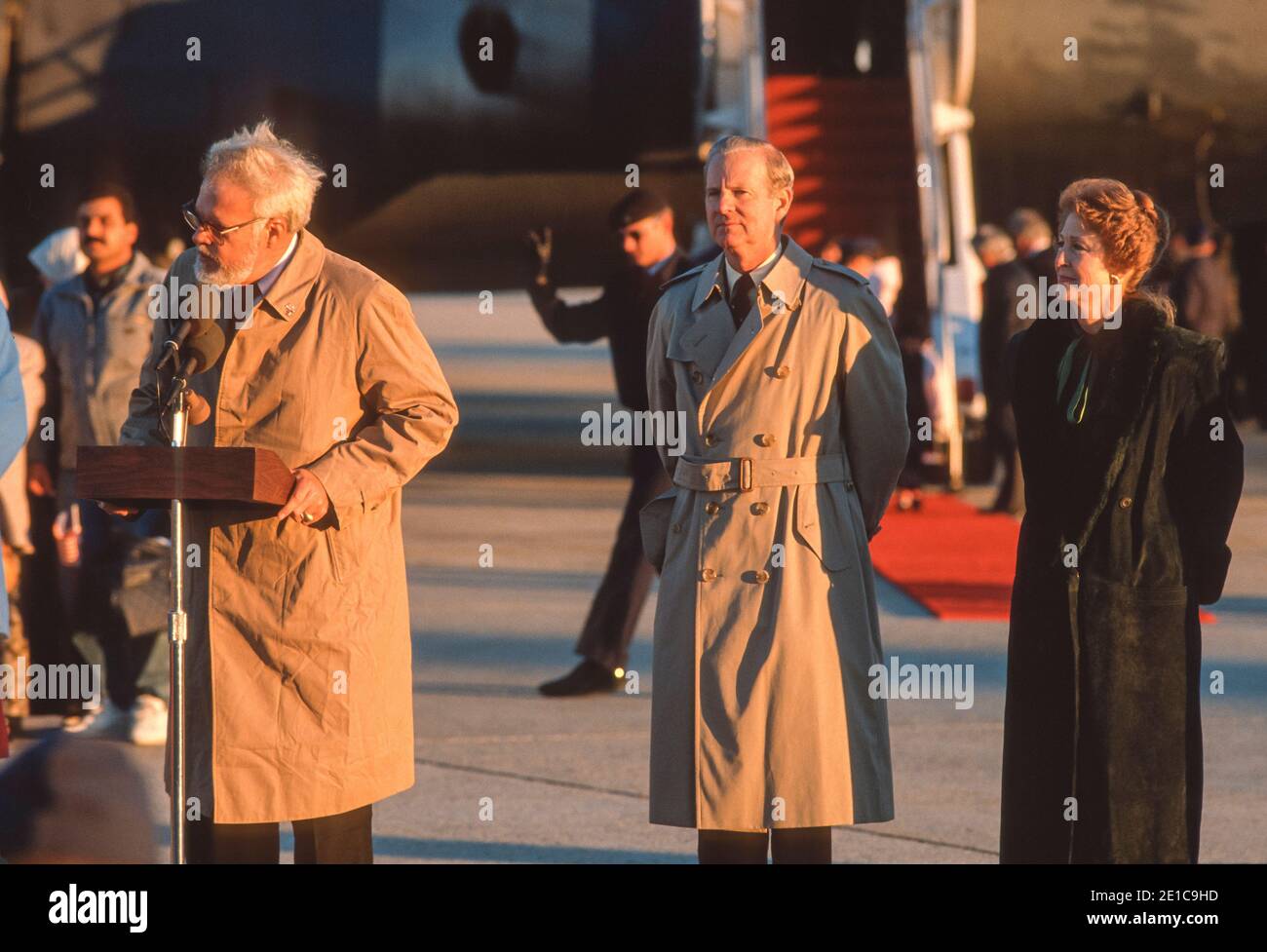 Nathaniel howell hi-res stock photography and images - Alamy