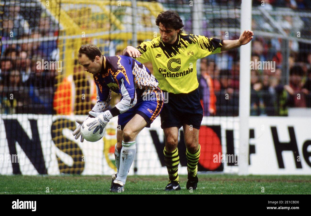 Dortmund, Deutschland. 13th Nov, 2020. firo: 04/02/1994 1993/94 season football, football ...