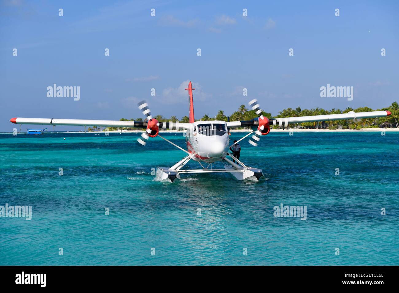 Tma seaplane hi-res stock photography and images - Alamy