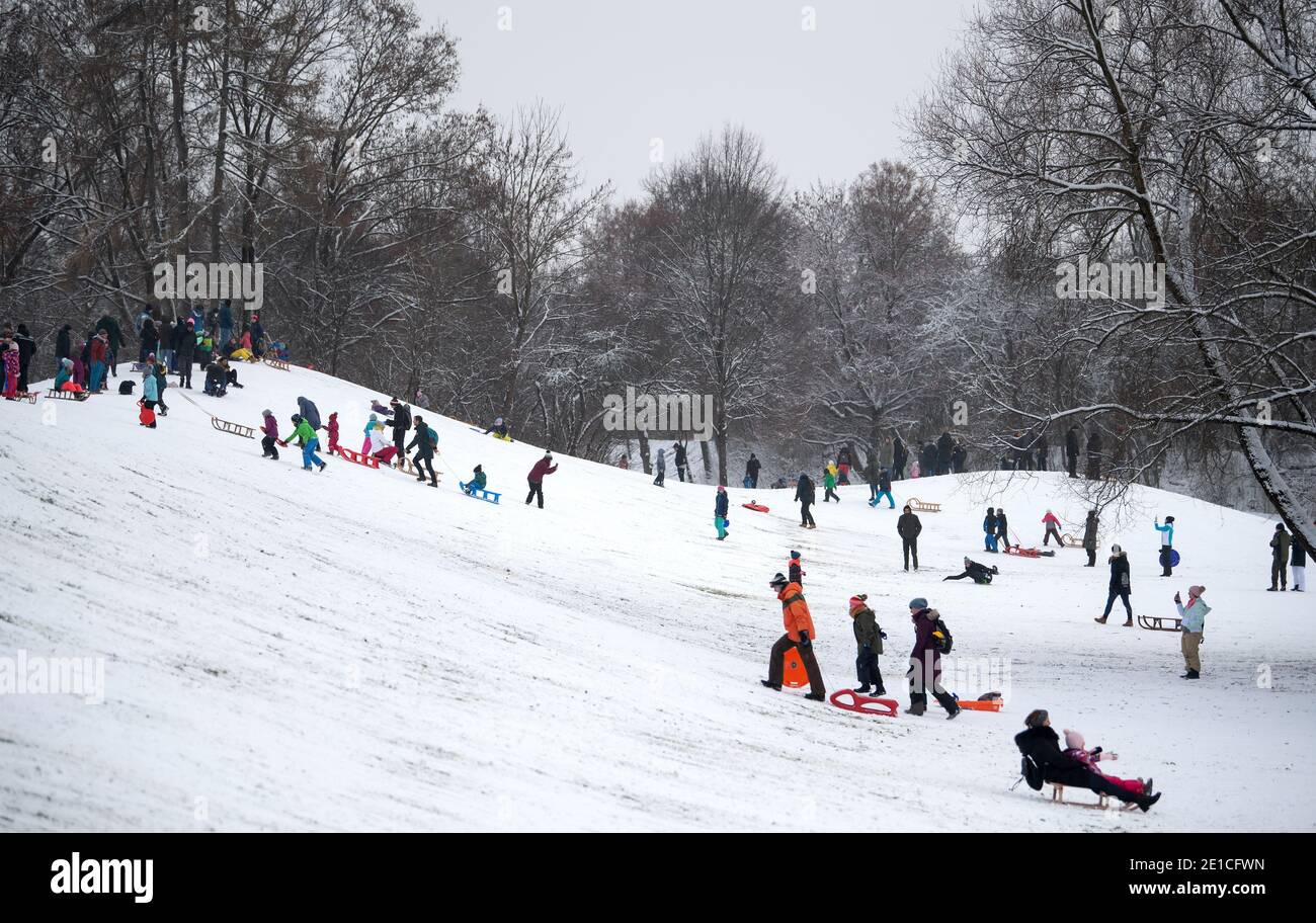Munich, Germany. 06th Jan, 2021. Adults and children alike enjoy the ...