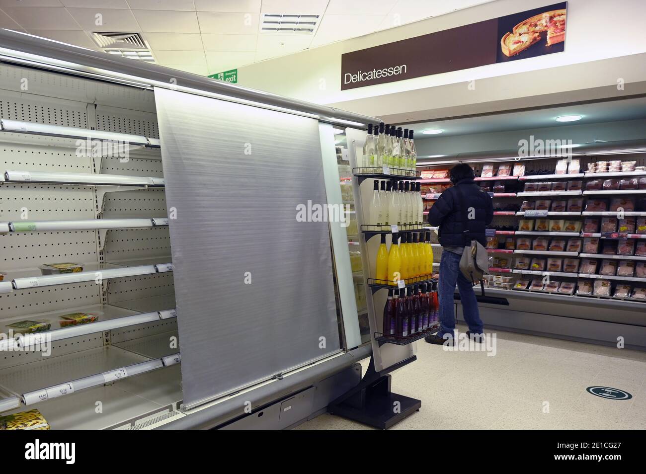 Marks and spencer food ireland hi-res stock photography and images - Alamy