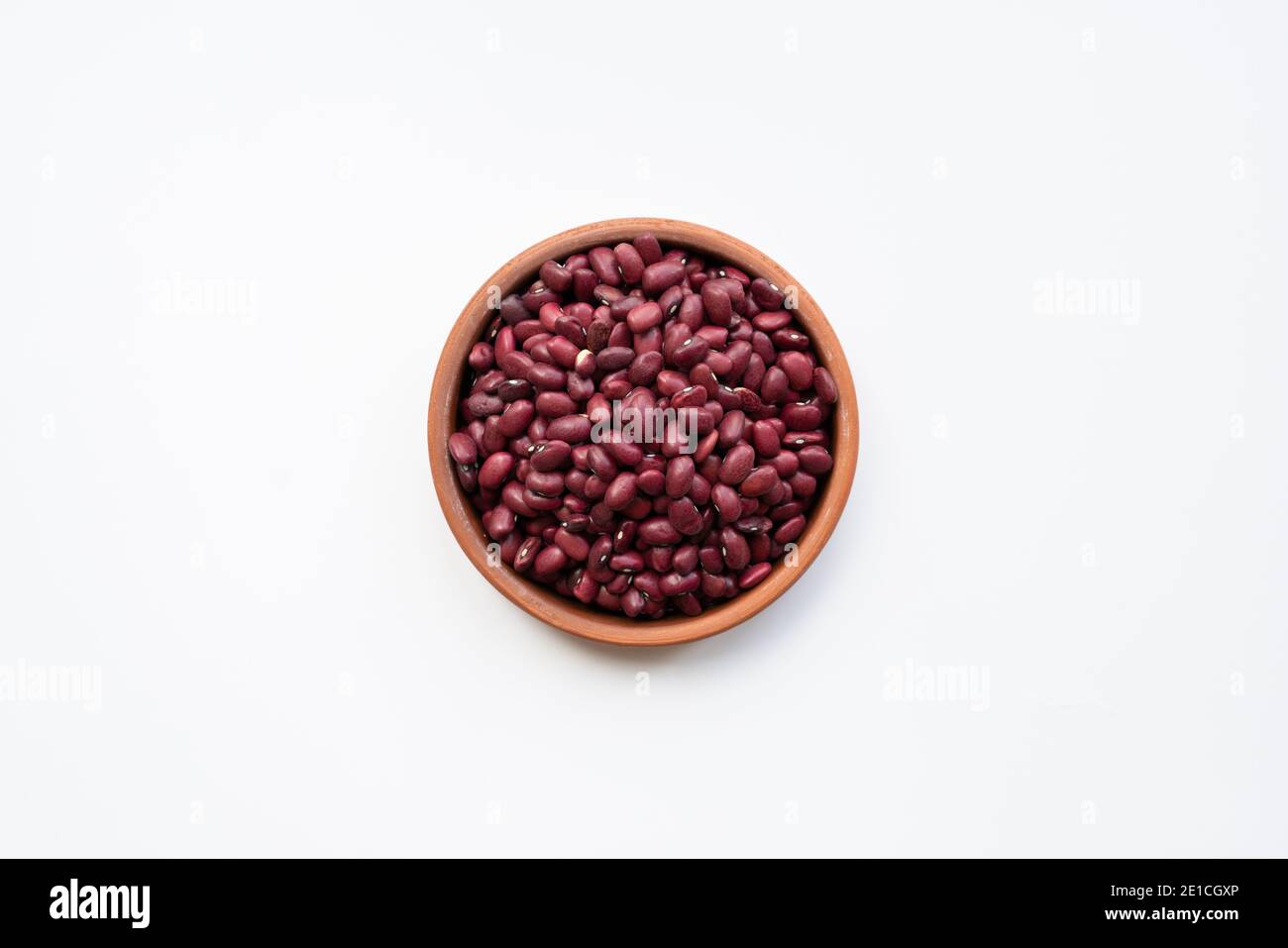 red kidney beans in brown ceramic bowl. bowl of red kidney beans on ...
