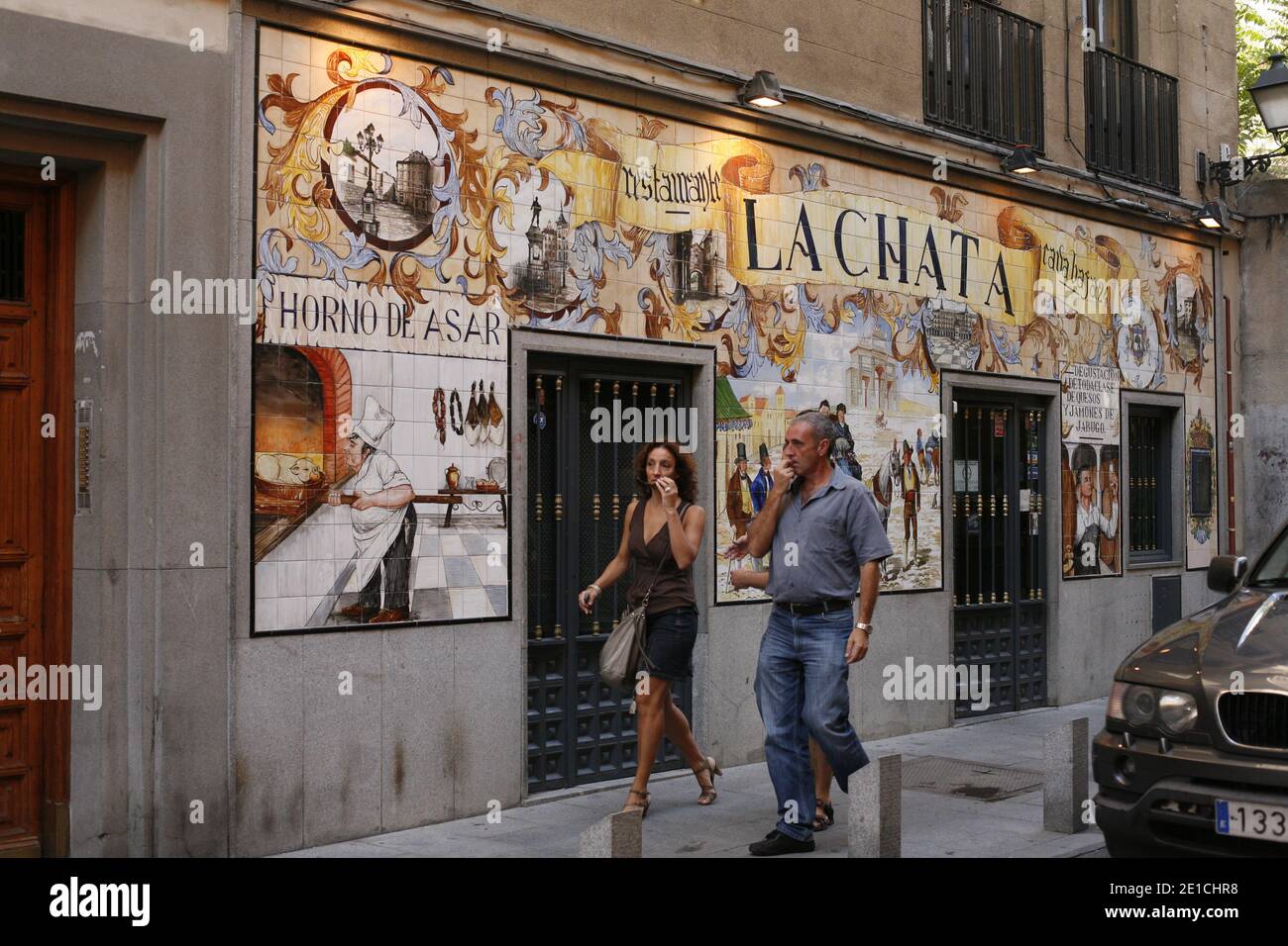 Calle cava baja madrid hi-res stock photography and images - Alamy