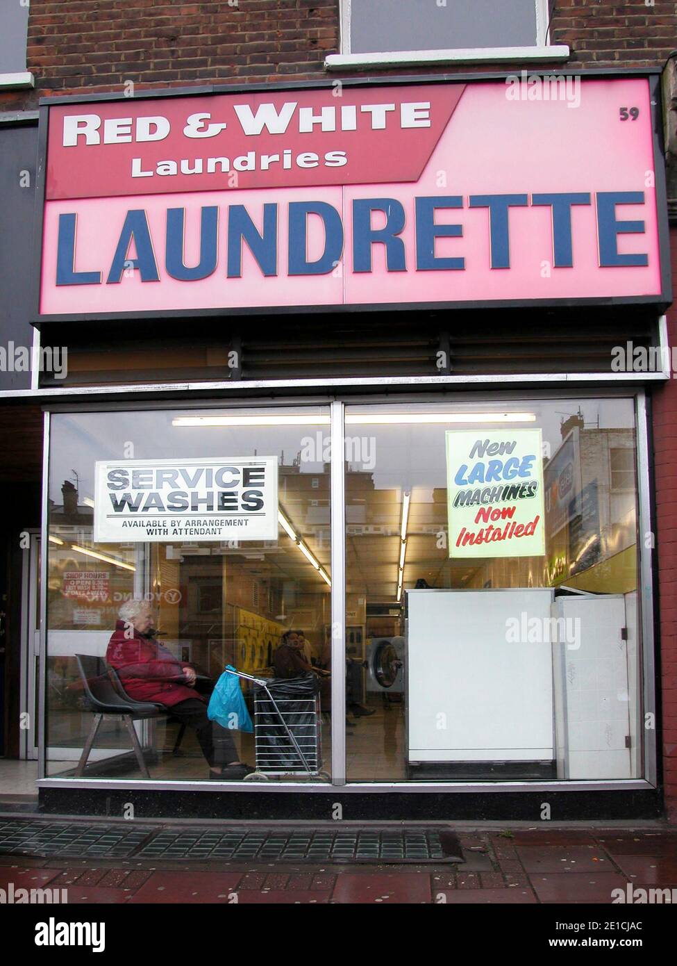 Uk oap hi-res stock photography and images - Alamy