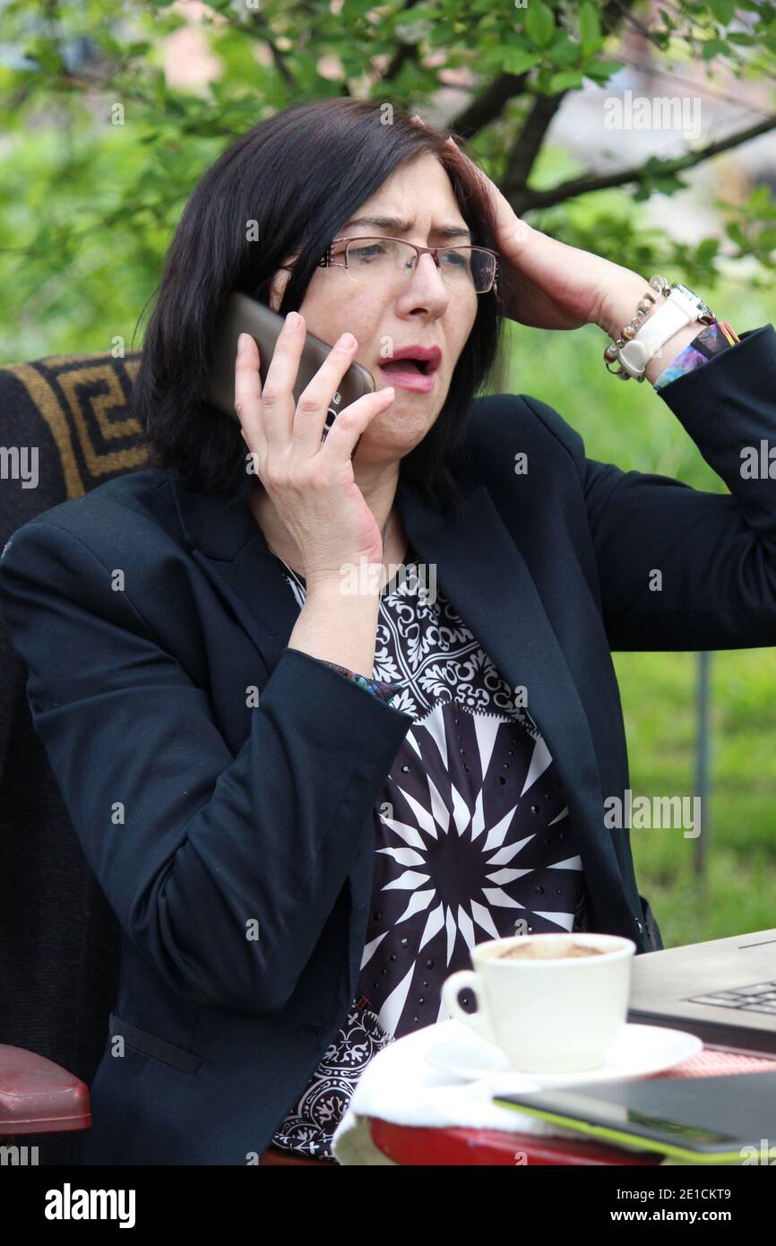 Call problem hi-res stock photography and images - Alamy