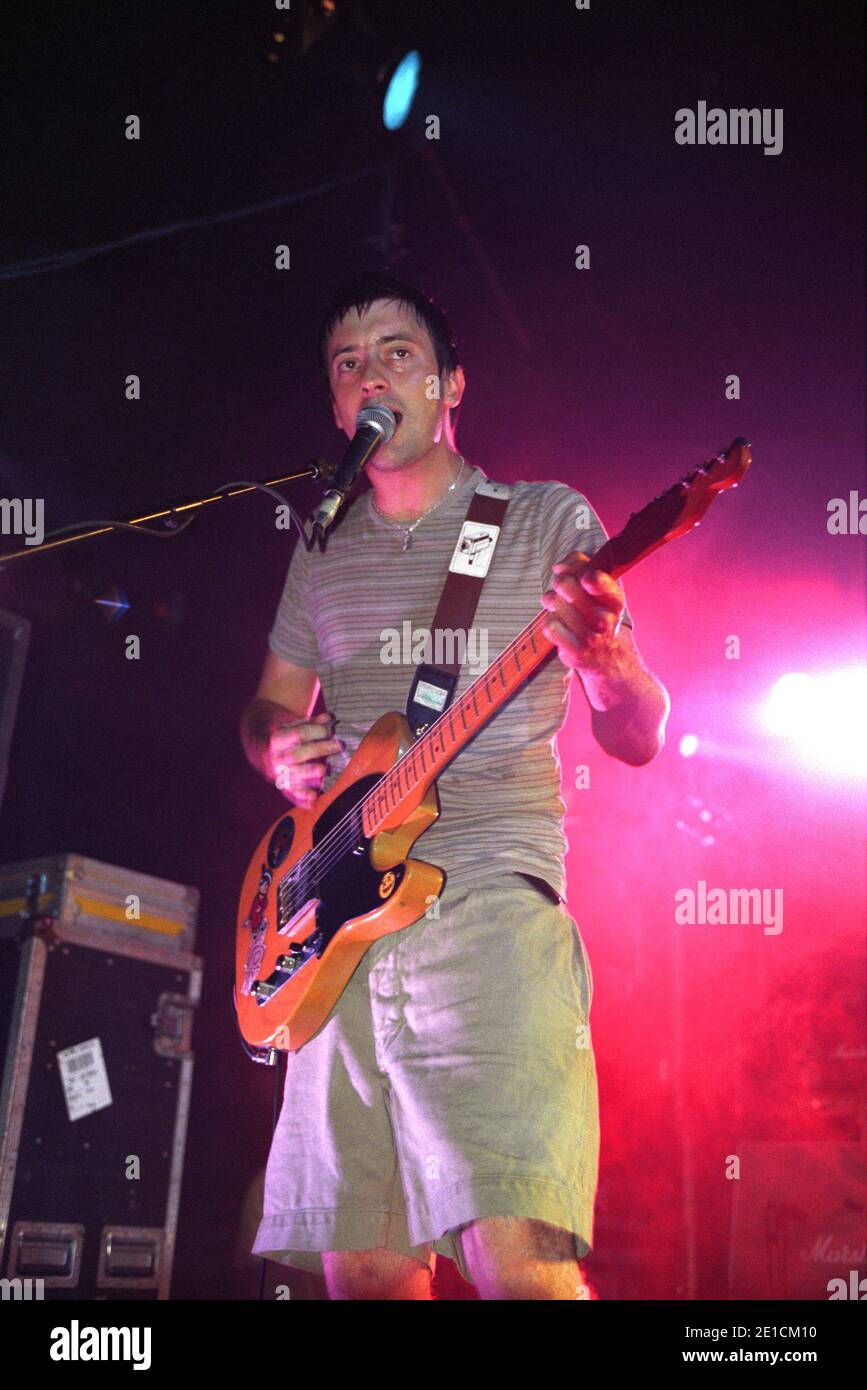 Blur 1999 hi-res stock photography and images - Alamy