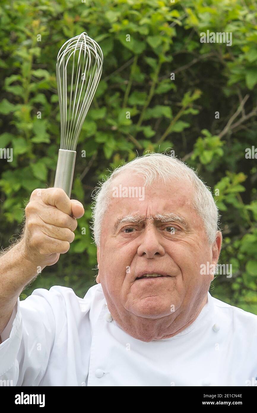 File portrait photo. 26th May 2015. Kelso, Scottish Borders. Chef ...