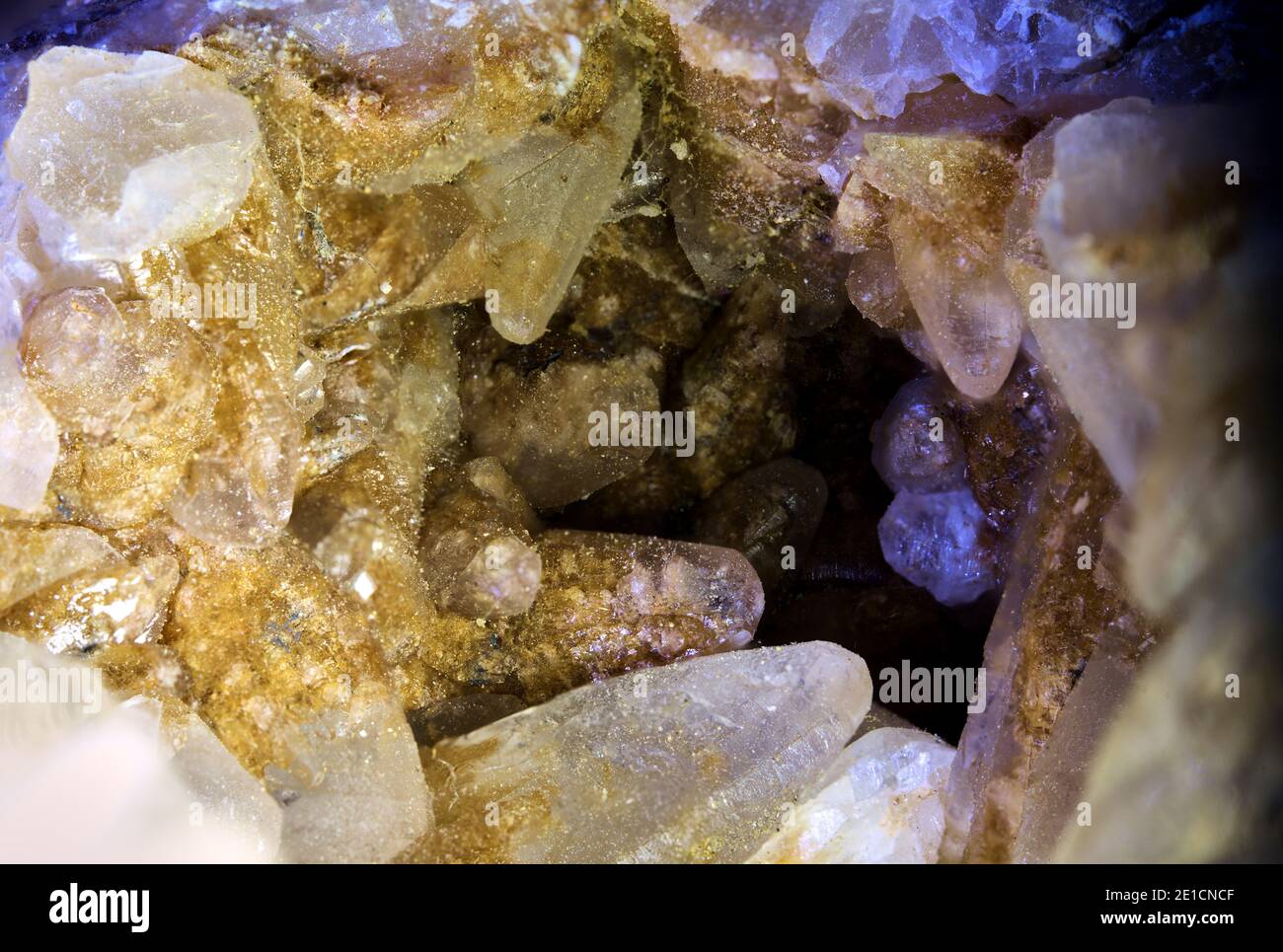 Calcite crystals hi-res stock photography and images - Alamy