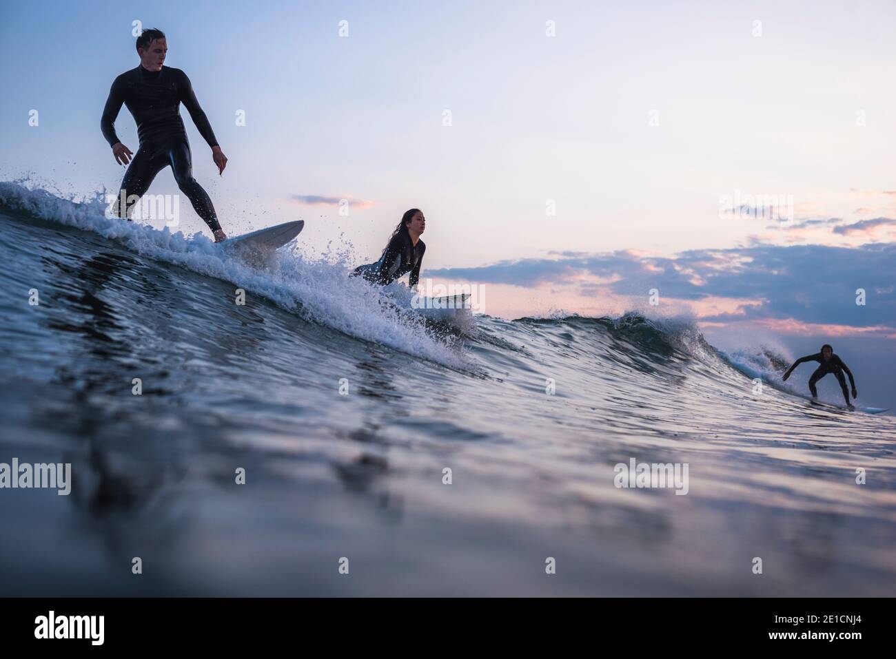 Lineup surf hi-res stock photography and images - Alamy