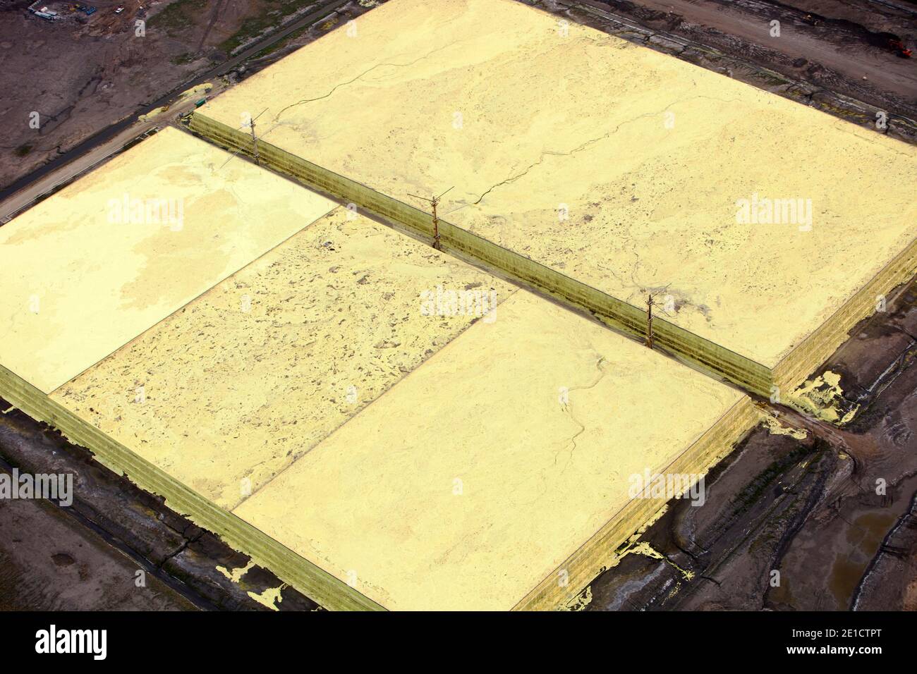 Chemical Plant Deposits High Resolution Stock Photography and Images ...
