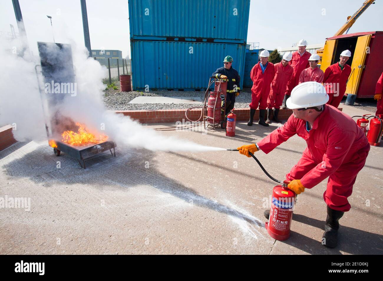 Offshore fire fighting hi-res stock photography and images - Alamy