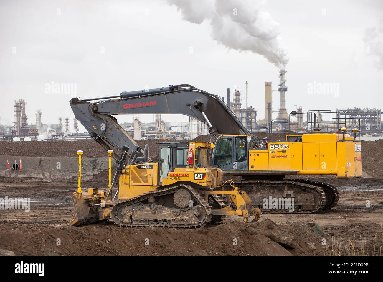 Tar tank hi-res stock photography and images - Alamy