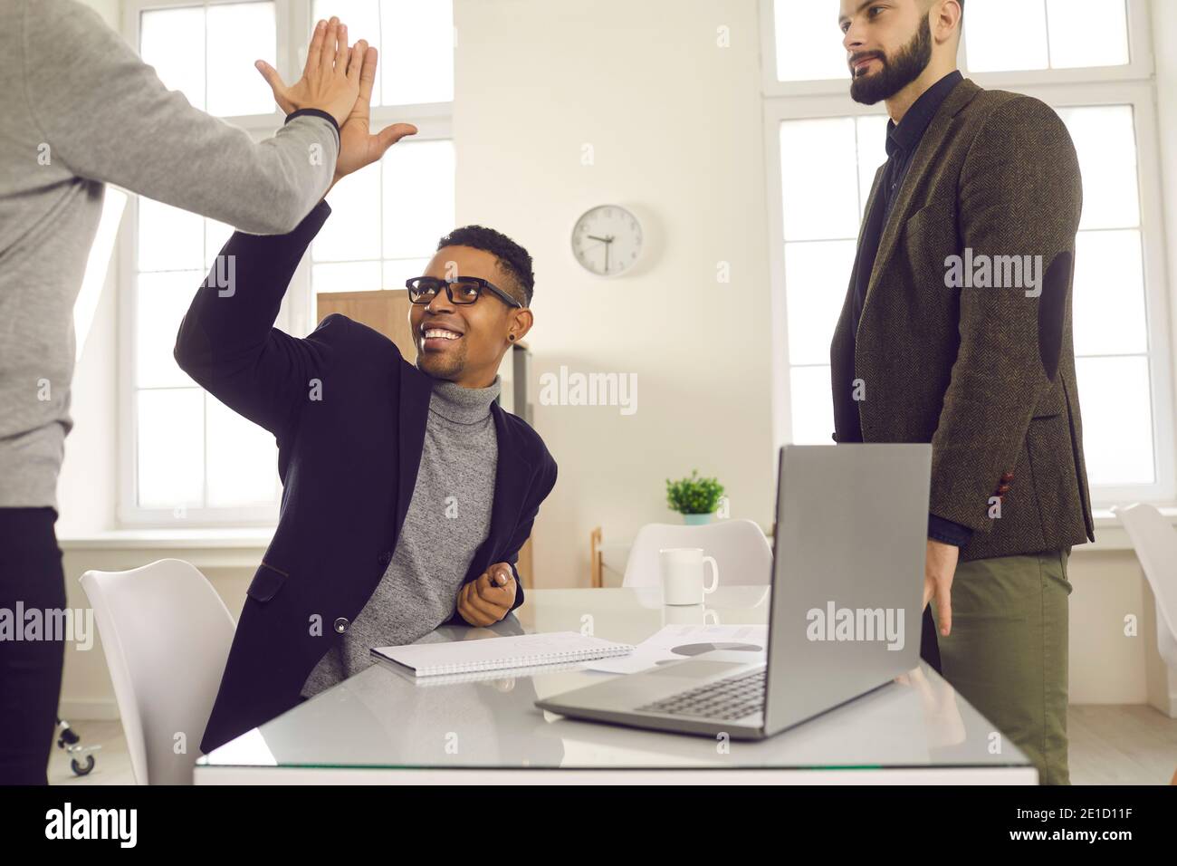 Project agreement hi-res stock photography and images - Alamy