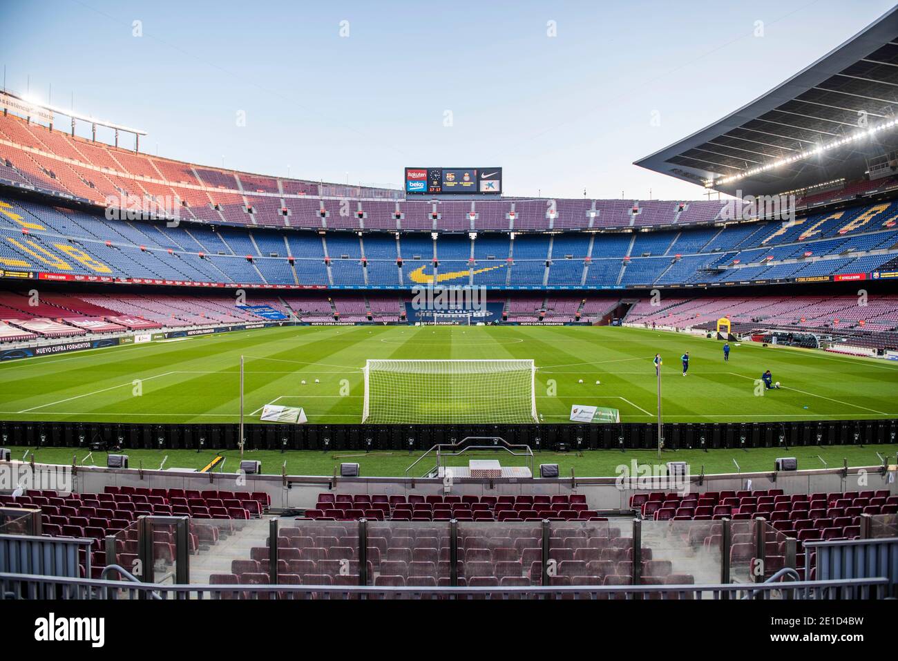 Empty camp nou hi-res stock photography and images - Alamy