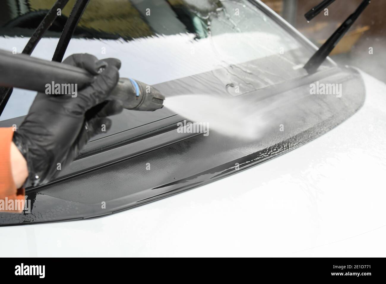 Details of cleaning a car by hand Stock Photo - Alamy