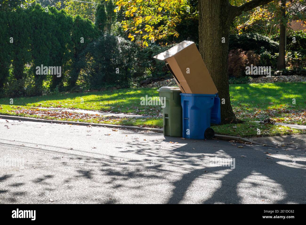 Curb box hi-res stock photography and images - Alamy