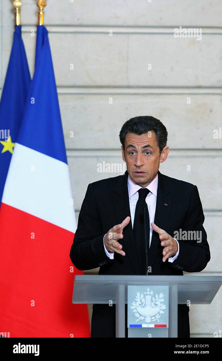 Drapeau social hi-res stock photography and images - Alamy